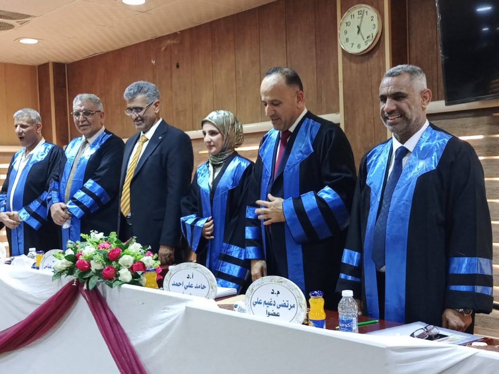 A lecturer at the College of Engineering is a member of a discussion ...